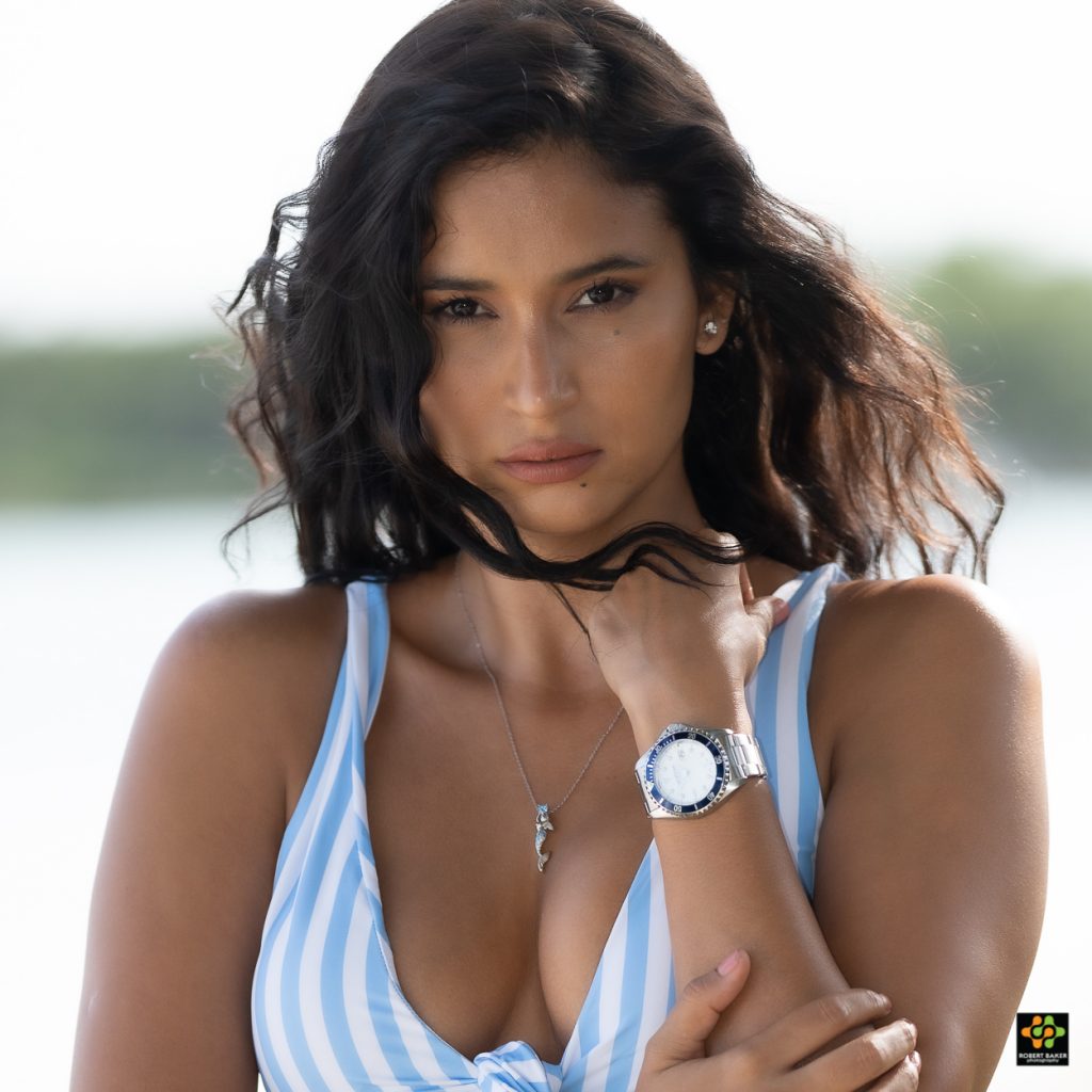 Reyna – MODELS ADORA